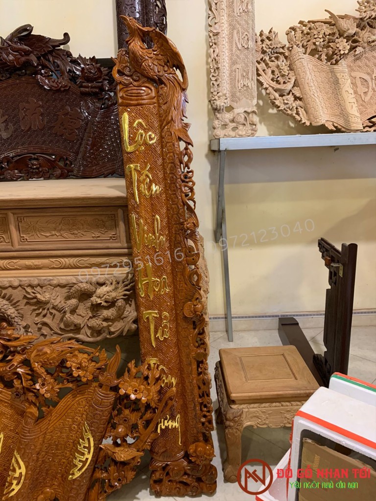 Cuốn Thư Câu Đối Gỗ Gõ Đỏ - dogonhantoi.com