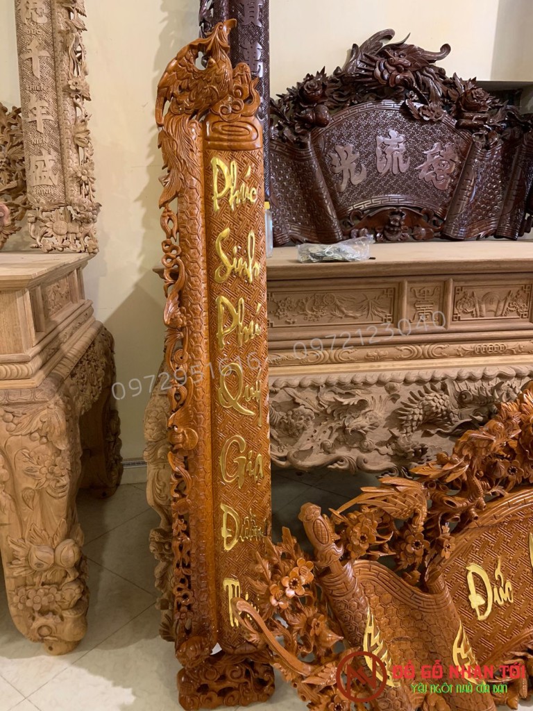 Cuốn Thư Câu Đối Gỗ Gõ Đỏ - dogonhantoi.com
